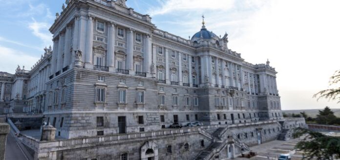 Los 10 palacios más bonitos de Europa | Joyas arquitectónicas